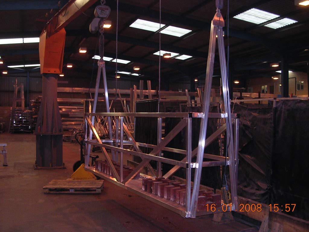 access-gantry | Tyne Gangway