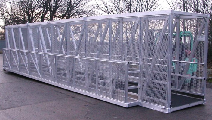 Onshore & Offshore Gangways and Bridges/Walk to Work systems | Tyne Gangway